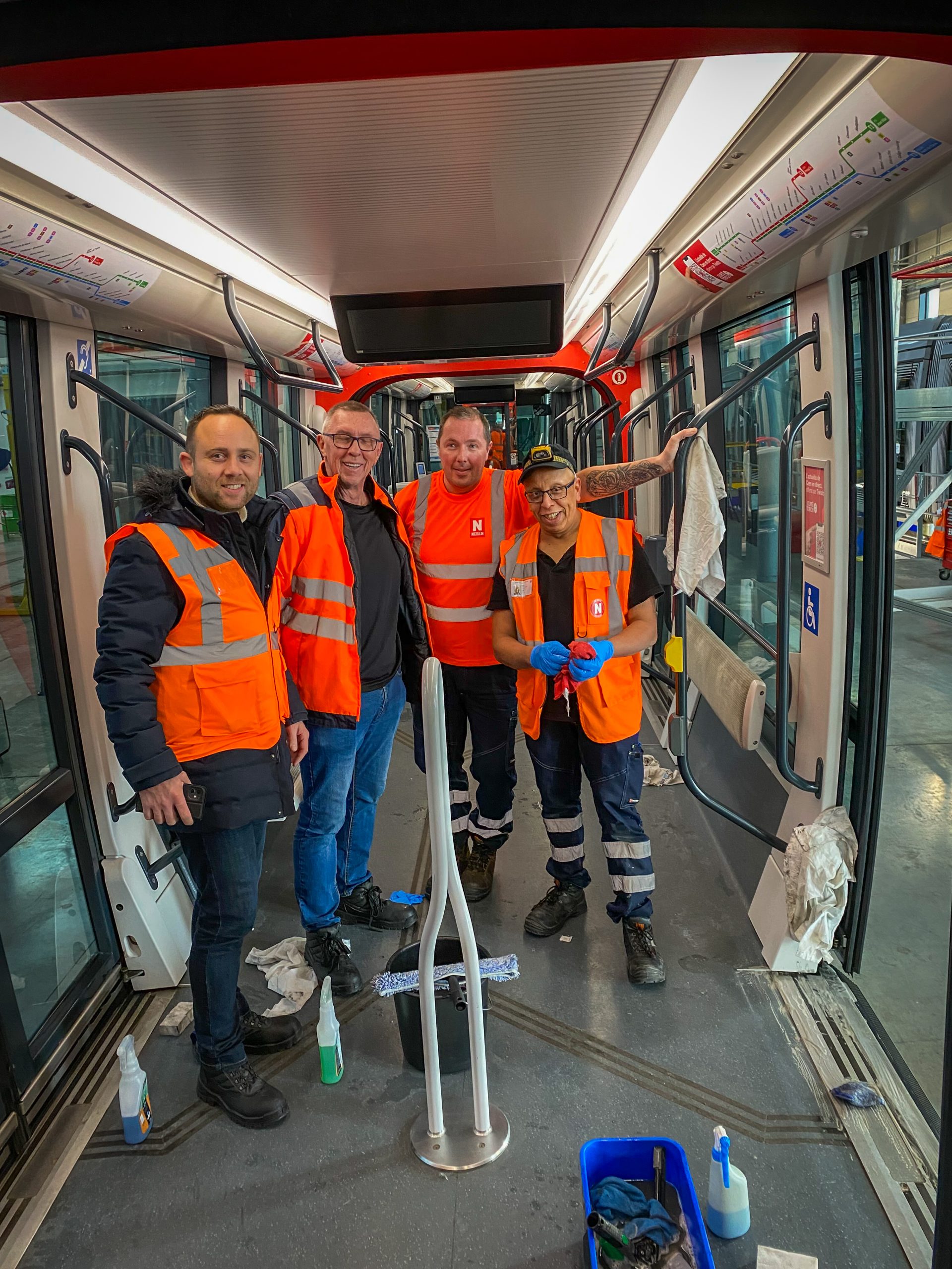 Le Pôle Services du Groupe NICOLLIN s'implante en Normandie - Le Groupe ...